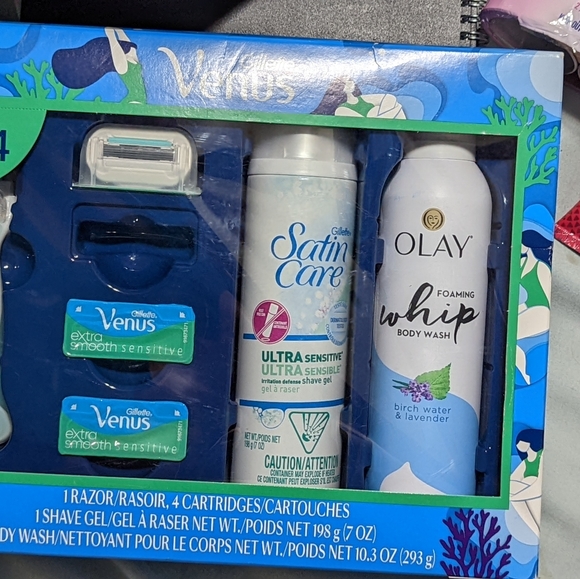 Bath & Body | Venus Razor Olay Foam Body Wash Satincare Shave Gel Set ...